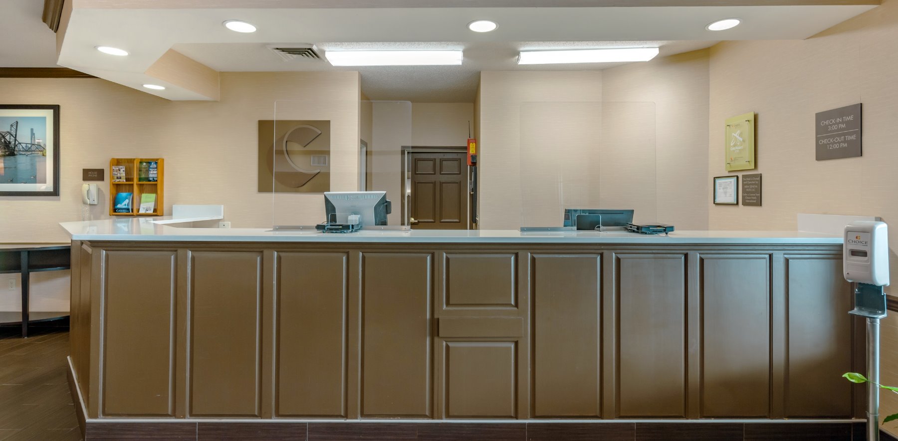 Hotels in Geneva, IL | Comfort Inn & Suites Geneva